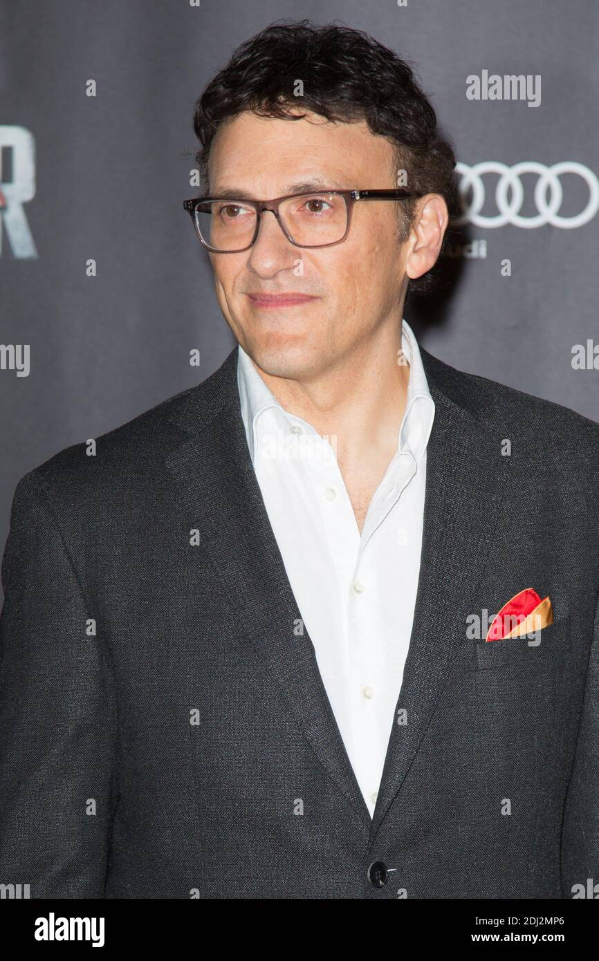 ANTHONY RUSSO - PREMIERE DU FILM 'CAPTAIN AMERICA : CIVIL WAR' AU GRAND ...