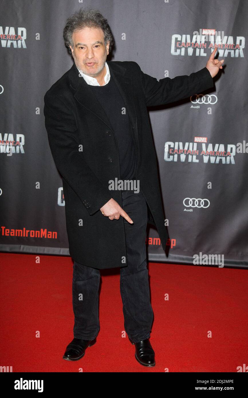 RAPHAEL MEZRAHI - PREMIERE DU FILM 'CAPTAIN AMERICA : CIVIL WAR' AU ...
