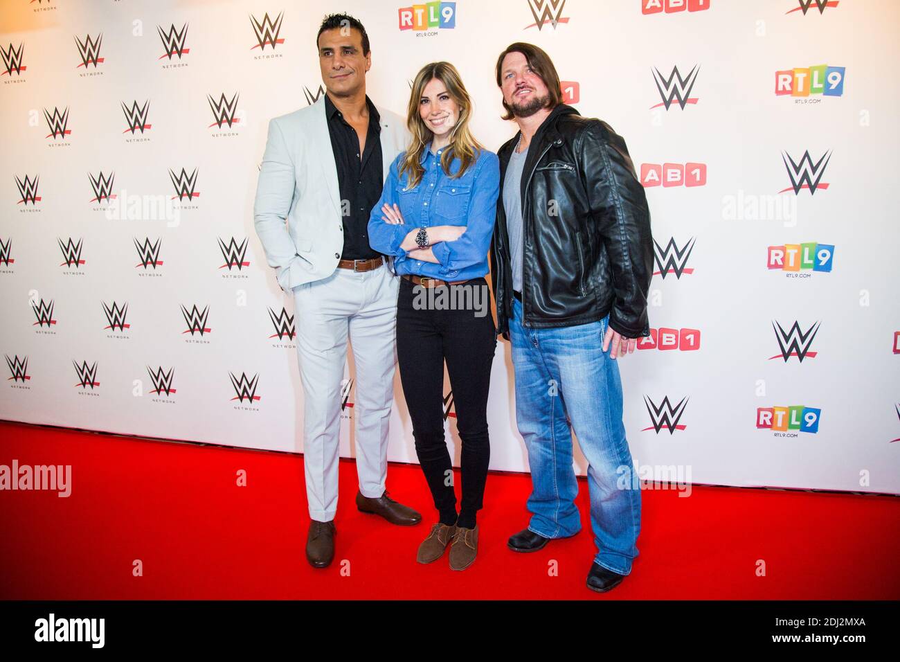 ALBERTO DEL RIO, ALEXANDRA ROSENFELD, AJ STYLES - CATCH - WWE LIVE ...