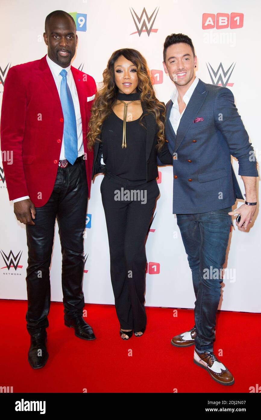 PASCAL GENTIL, ALICIA FOX AND MAXIME DEREYMEZ - CATCH - WWE LIVE PARIS ...