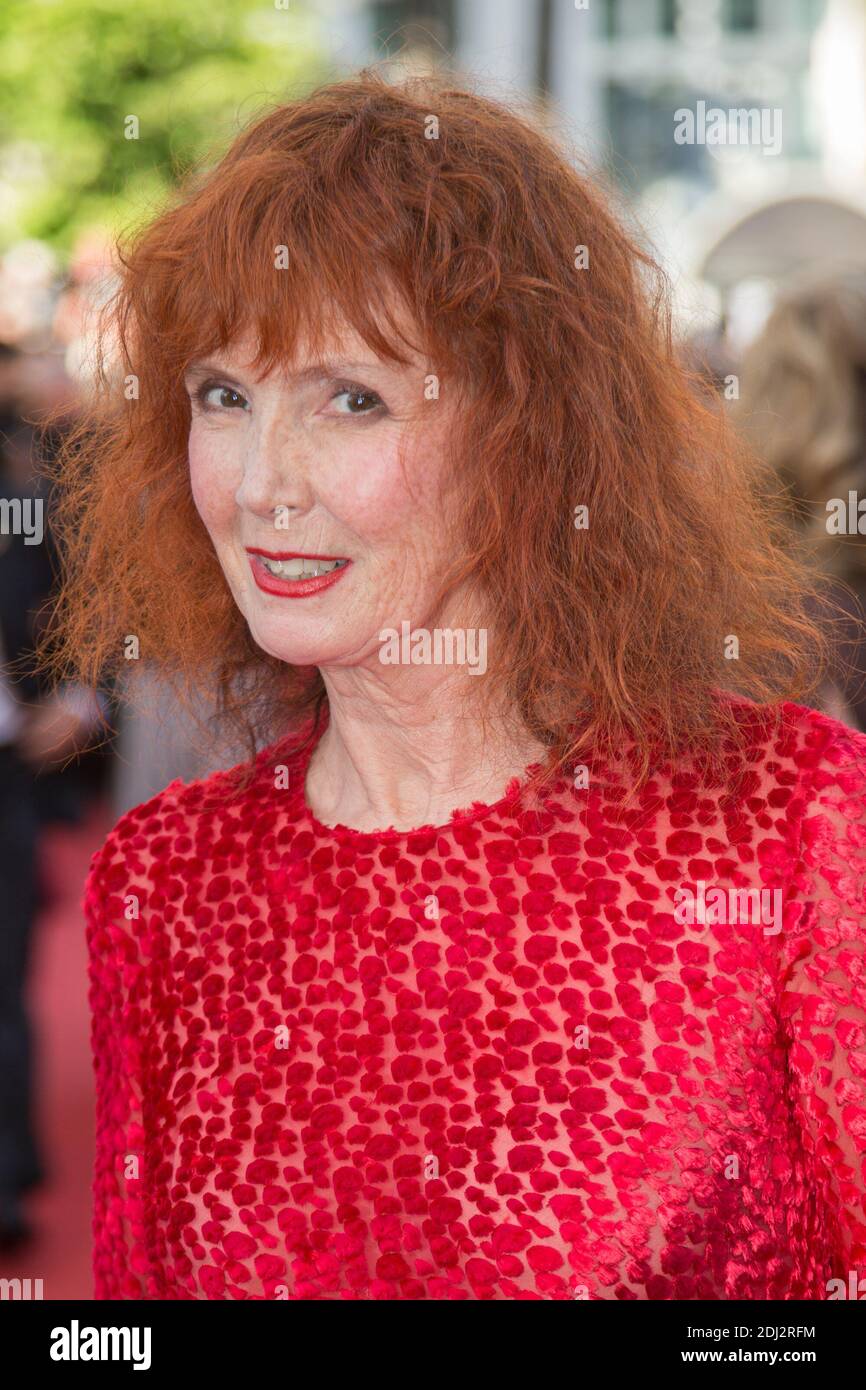 Sabine Azema - 69EME FESTIVAL DE CANNES 2016 - OUVERTURE DU FESTIVAL ...