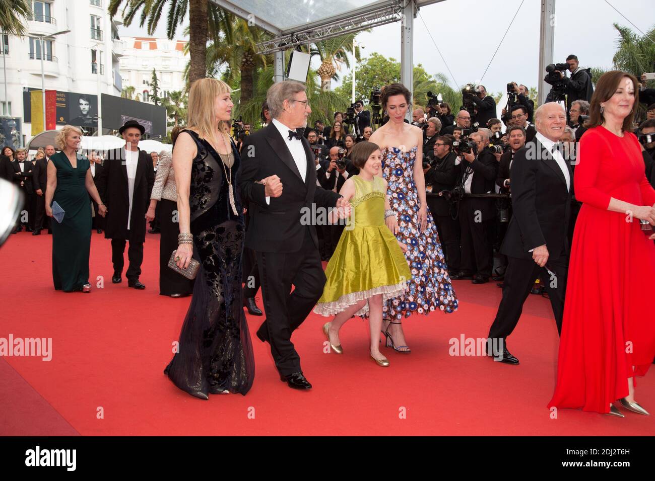 Kate Capshaw, Steven Spielberg, Ruby Barnhill, Rebecca Hall, Kathleen ...