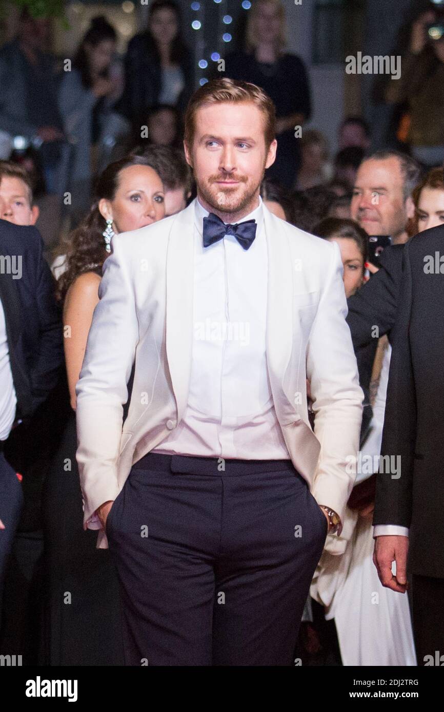 Ryan Gosling - CANNES 2016 - MONTEE DU FILM 'THE NICE GUYS' Photo by ...