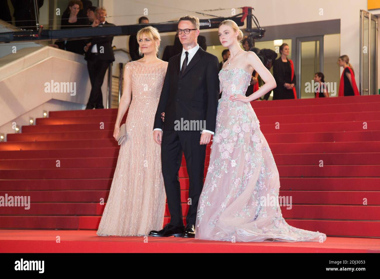 Liv Corfixen, Nicolas Winding Refn, Elle Fanning - CANNES 2106 - MONTEE ...