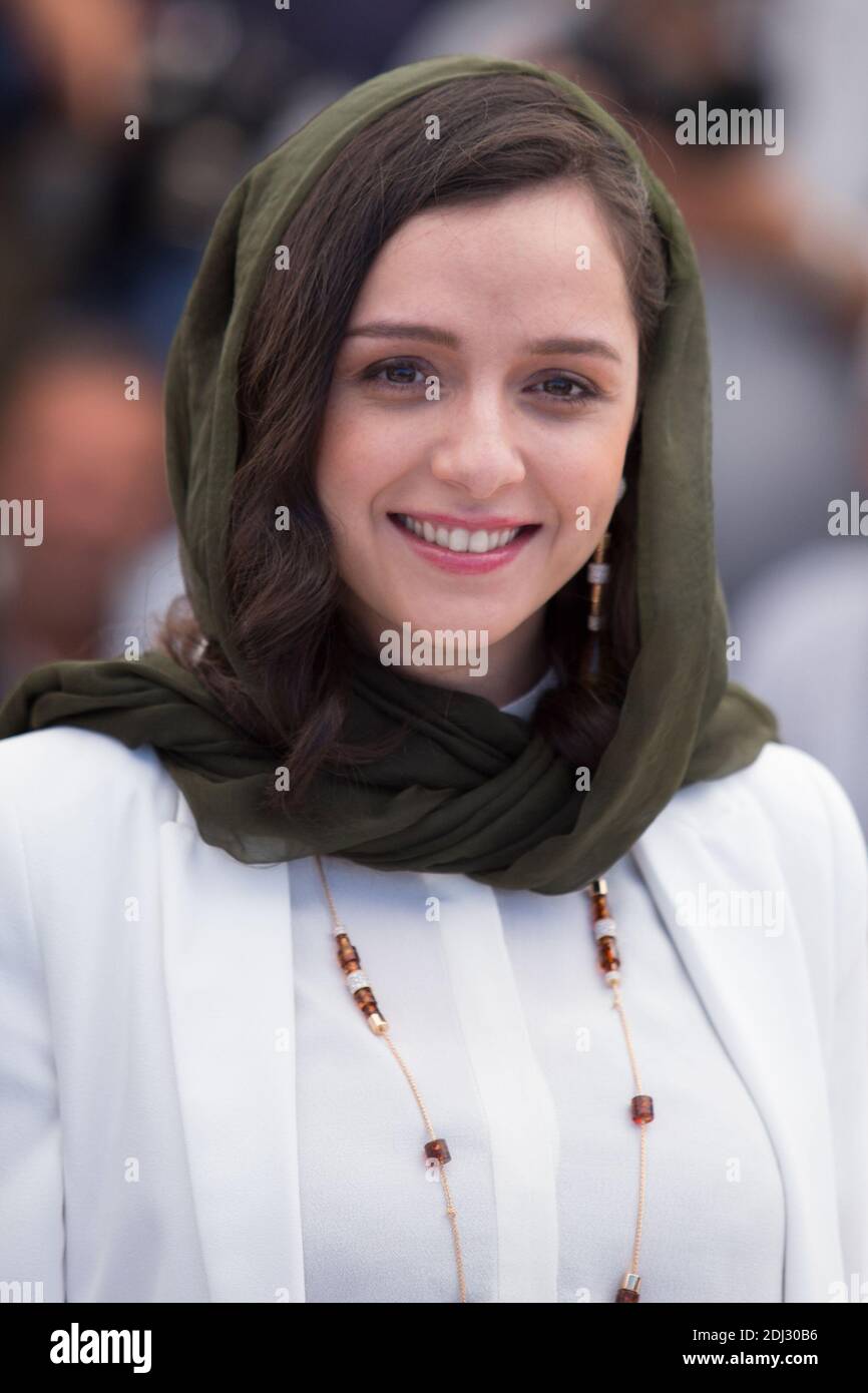 TARANEH ALIDOOSTI - CANNES 2016 - PHOTOCALL DU FILM 'FORUSHANDE (THE ...