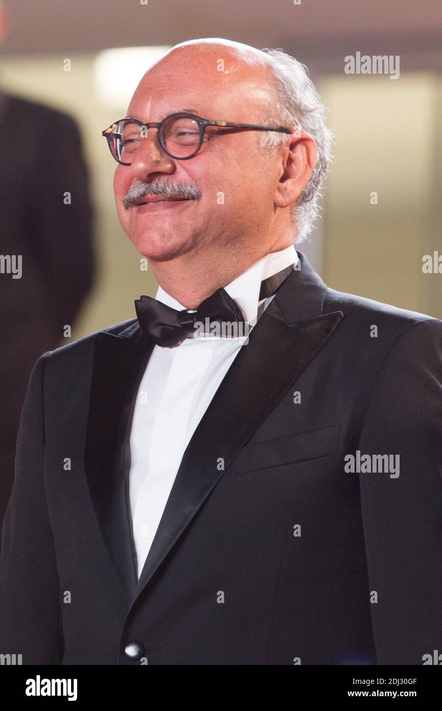 BABAK KARIMI - CANNES 2016 - MONTEE DU FILM 'LE CLIENT' Photo by Nasser ...