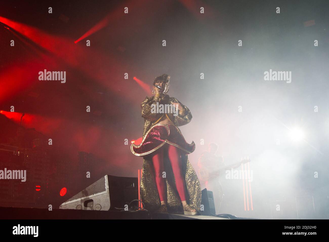 GROUPE 'DELUXE' AVEC LILIBOY, SOUBRI, PEPE, KILO, KAYA ET PIETRE ...