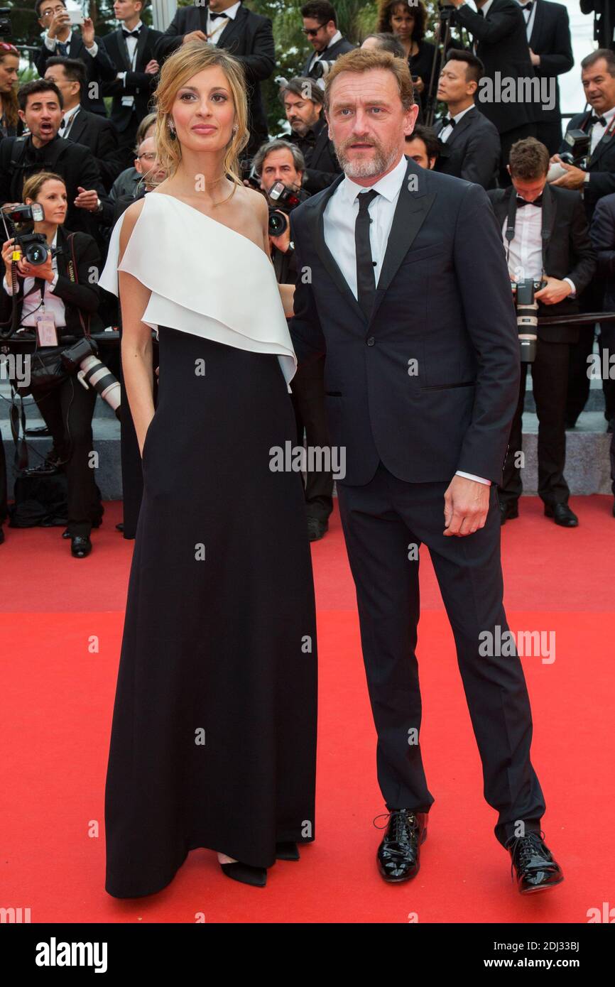 Sveva Alviti, Jean-Paul Rouve - CANNES 2016 - MONTEE DES MARCHES DU ...