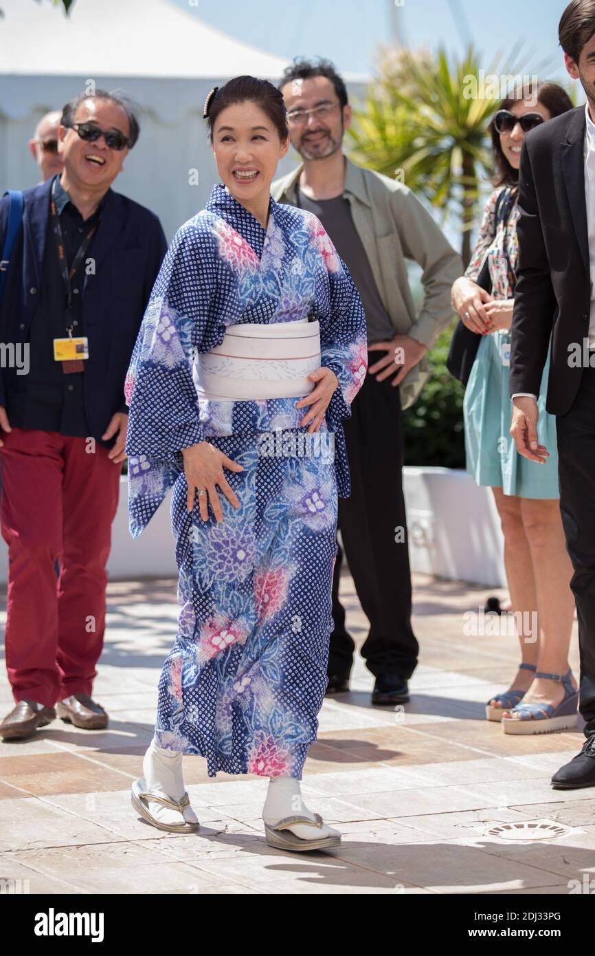 Mariko tsutsui hi-res stock photography and images - Alamy