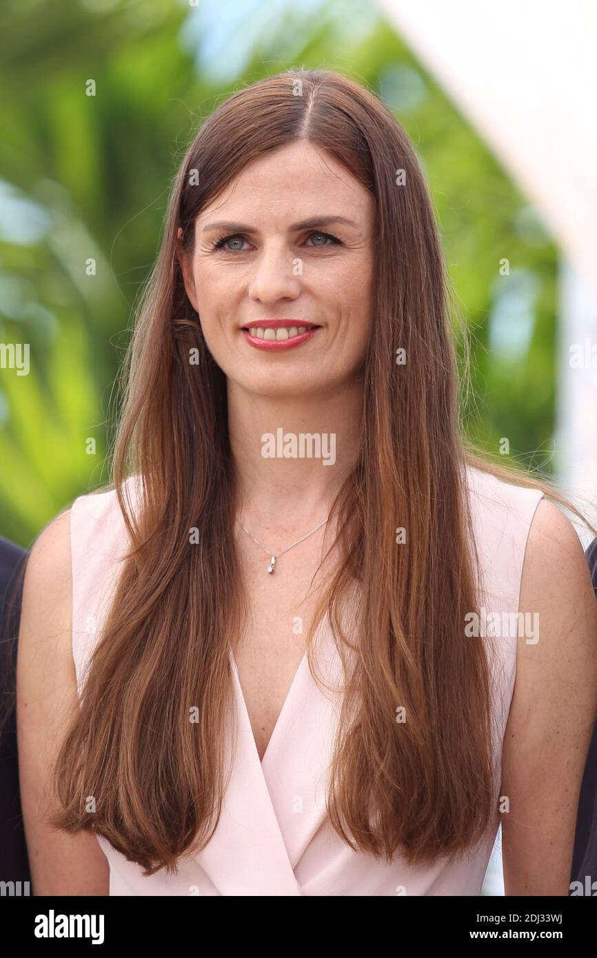 Janine JACKOWSKI - 69E FESTIVAL DE CANNES 2016 - PHOTOCALL 'TONI ...
