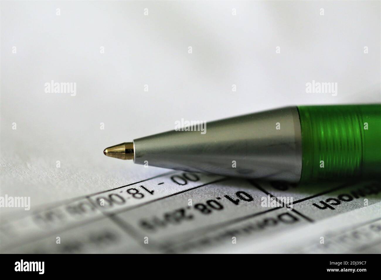 pen and money Stock Photo - Alamy