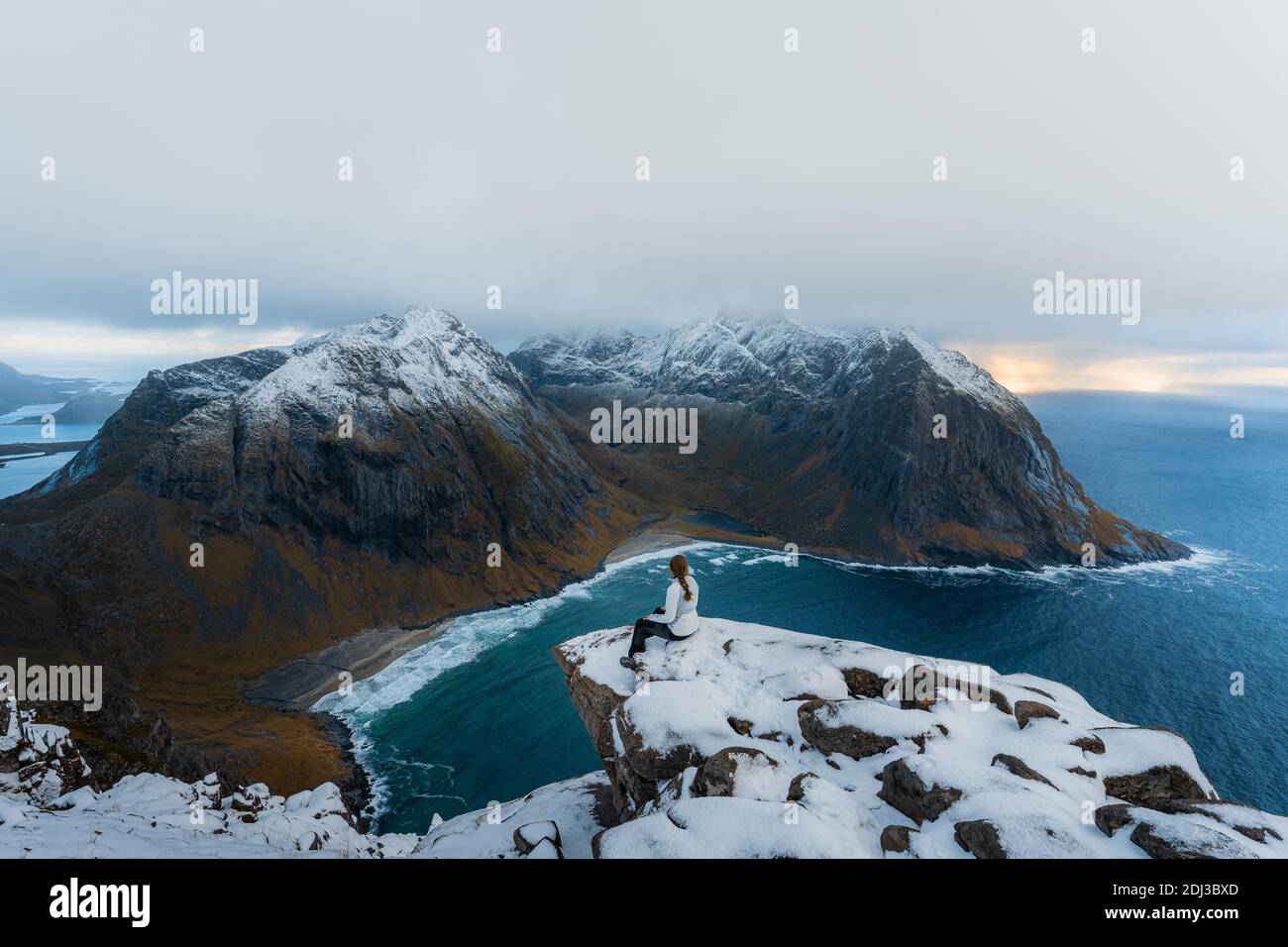 Lofoten beach overview hi-res stock photography and images - Alamy