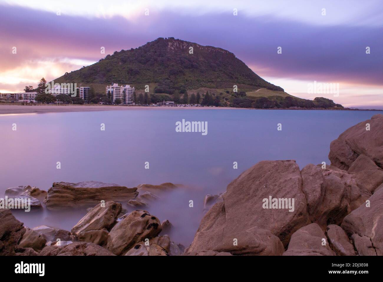 Mount Manganui sunset Stock Photo - Alamy