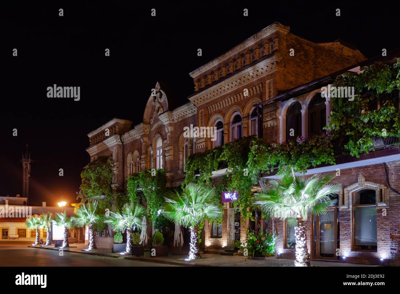 Beautiful red brick building Stock Photo - Alamy