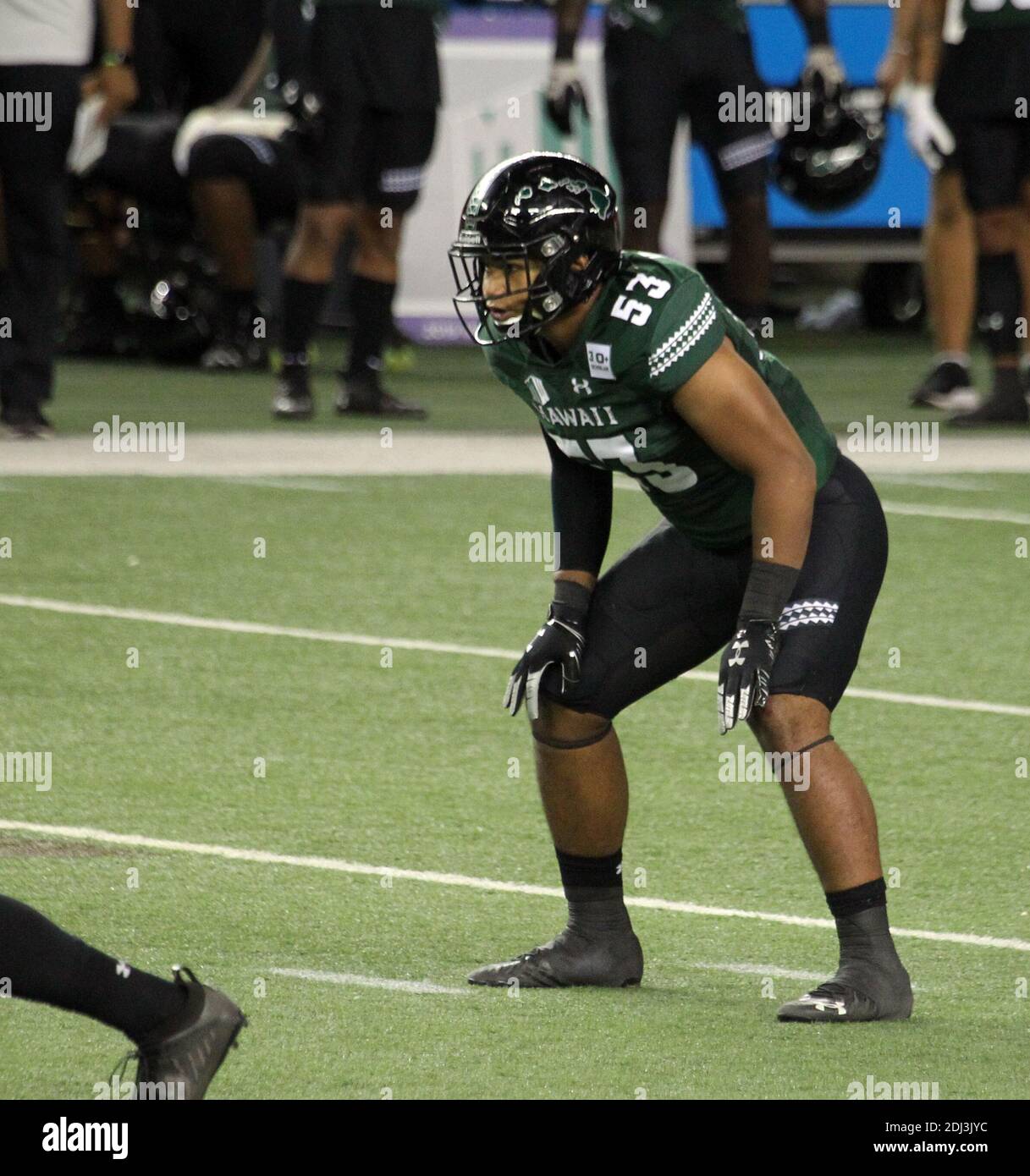 December 12, 2020 - Hawaii Rainbow Warriors linebacker Darius Muasau ...