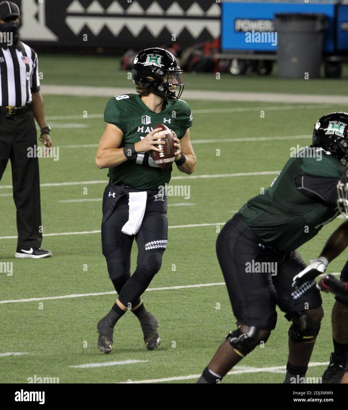 December 12, 2020 - Hawaii Rainbow Warriors quarterback Boone Abbott ...