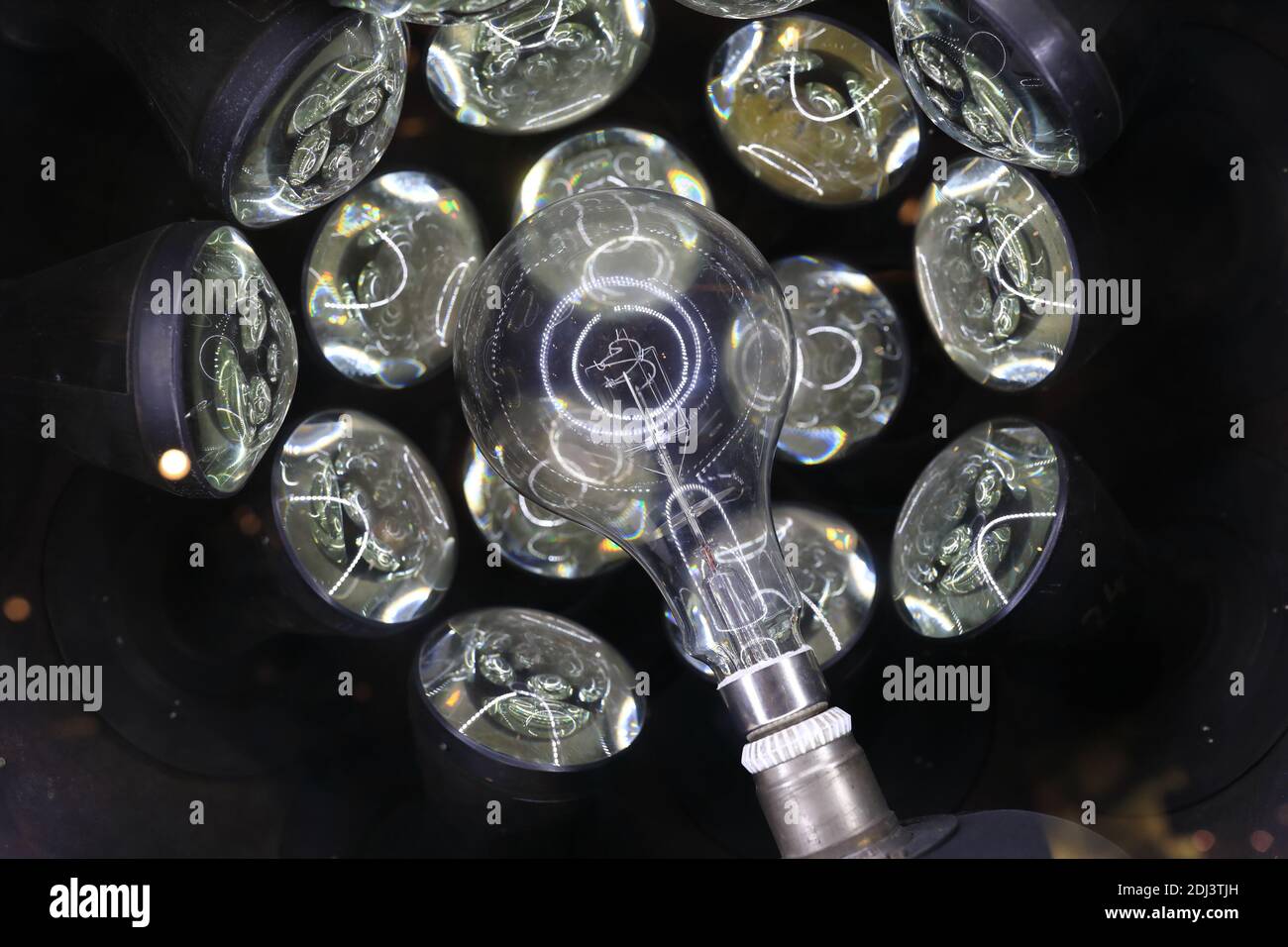 View of electric lamp with filament on stand Stock Photo - Alamy