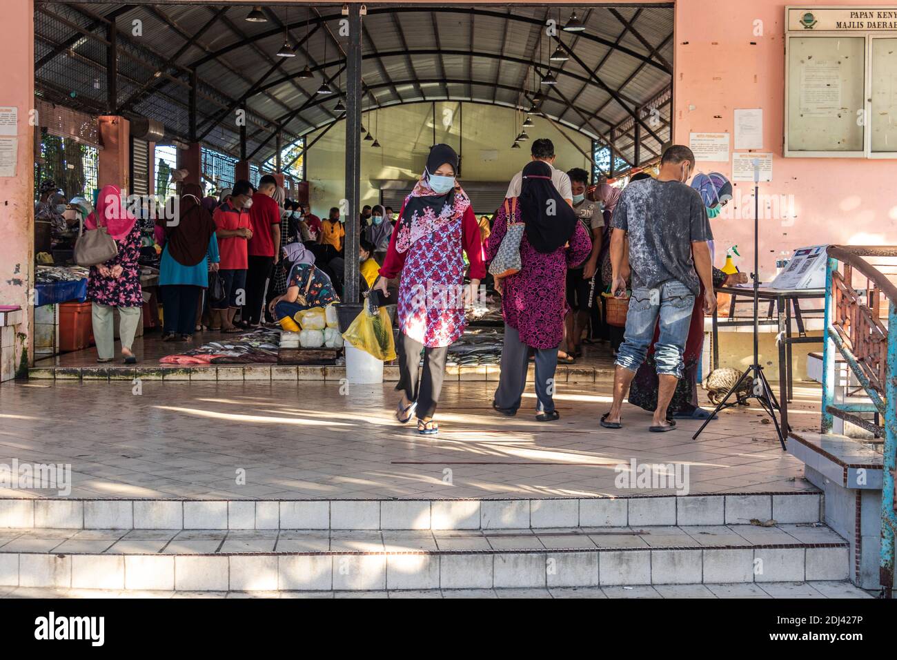 Tuaran centre and market Sabah Borneo Malaysia Stock Photo - Alamy
