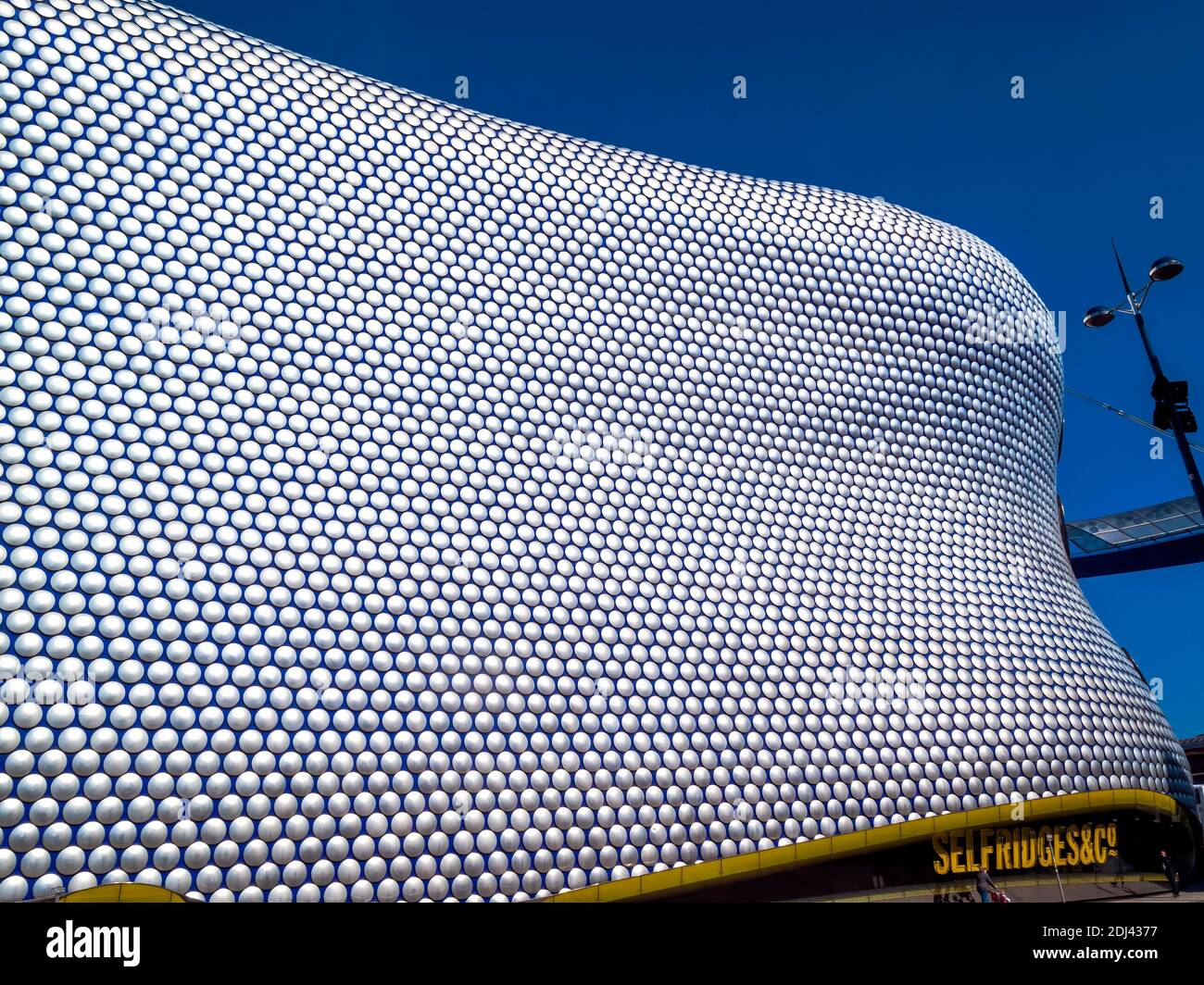 Aluminium building cladding hi-res stock photography and images - Alamy