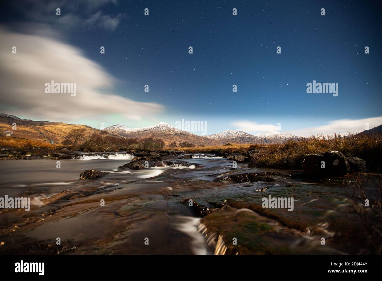 Scotland northern lights snow hi-res stock photography and images - Alamy