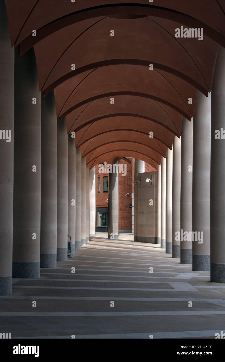 LONDON, UK - MAY 03, 2008: The modern colonnade on the north side of ...