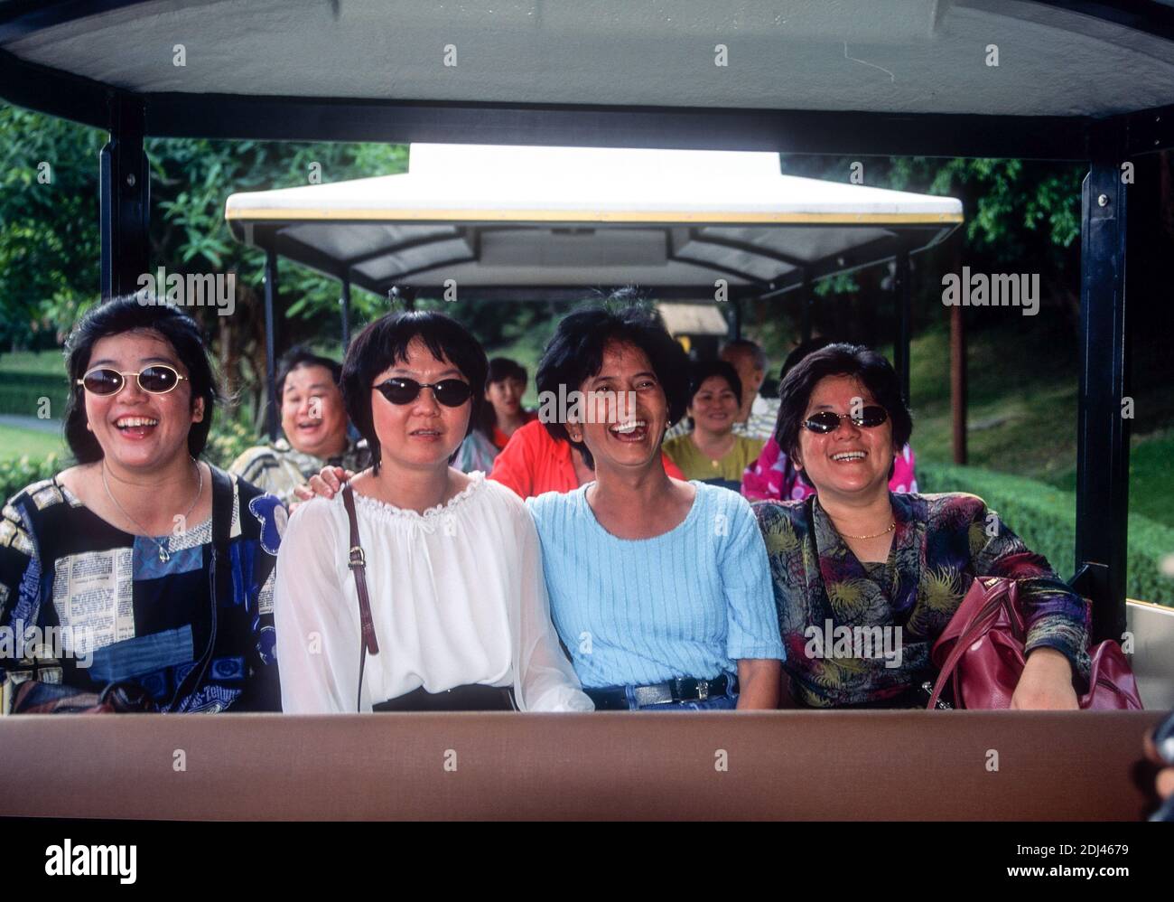 Guangdong 1995 hi-res stock photography and images - Alamy