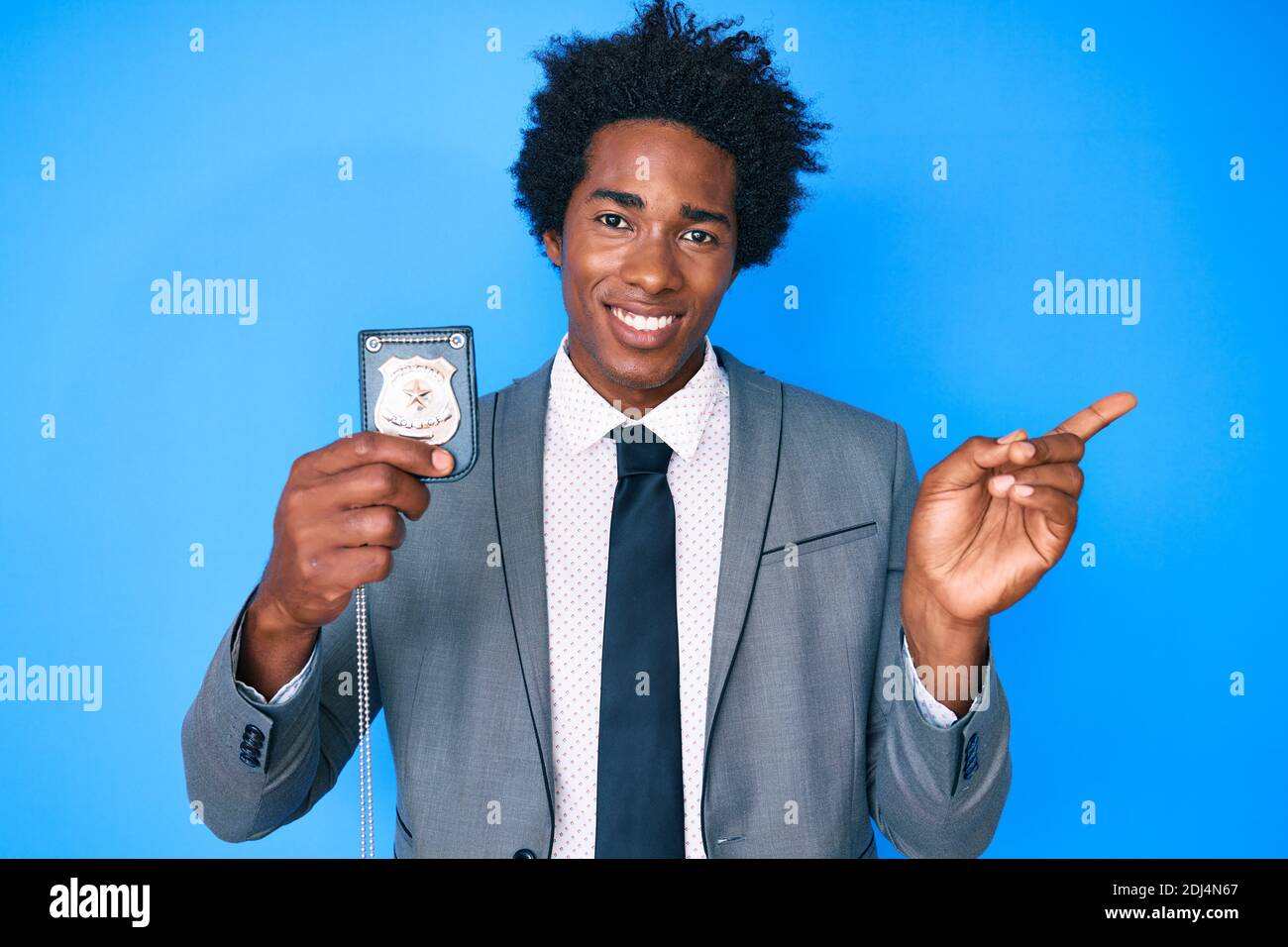 Police detective showing badge hi-res stock photography and images - Alamy