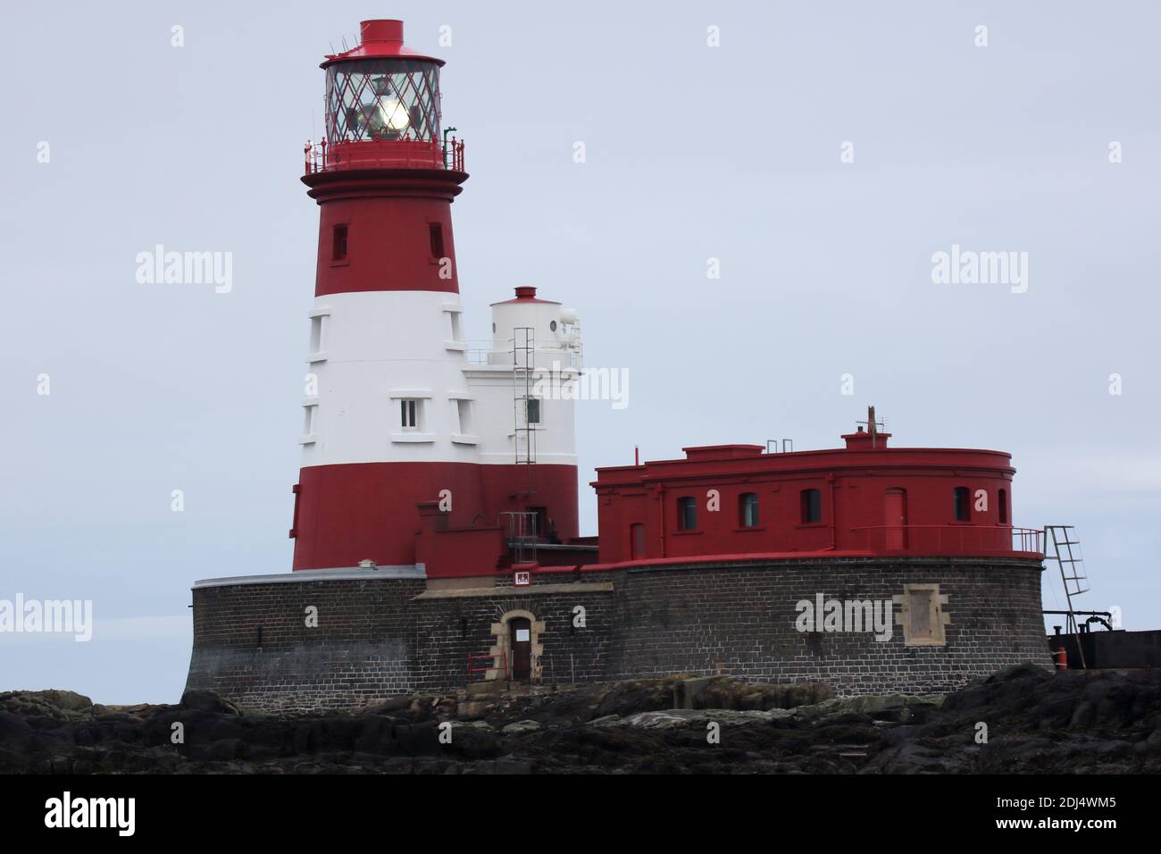 Longstone lighthouse hi-res stock photography and images - Alamy