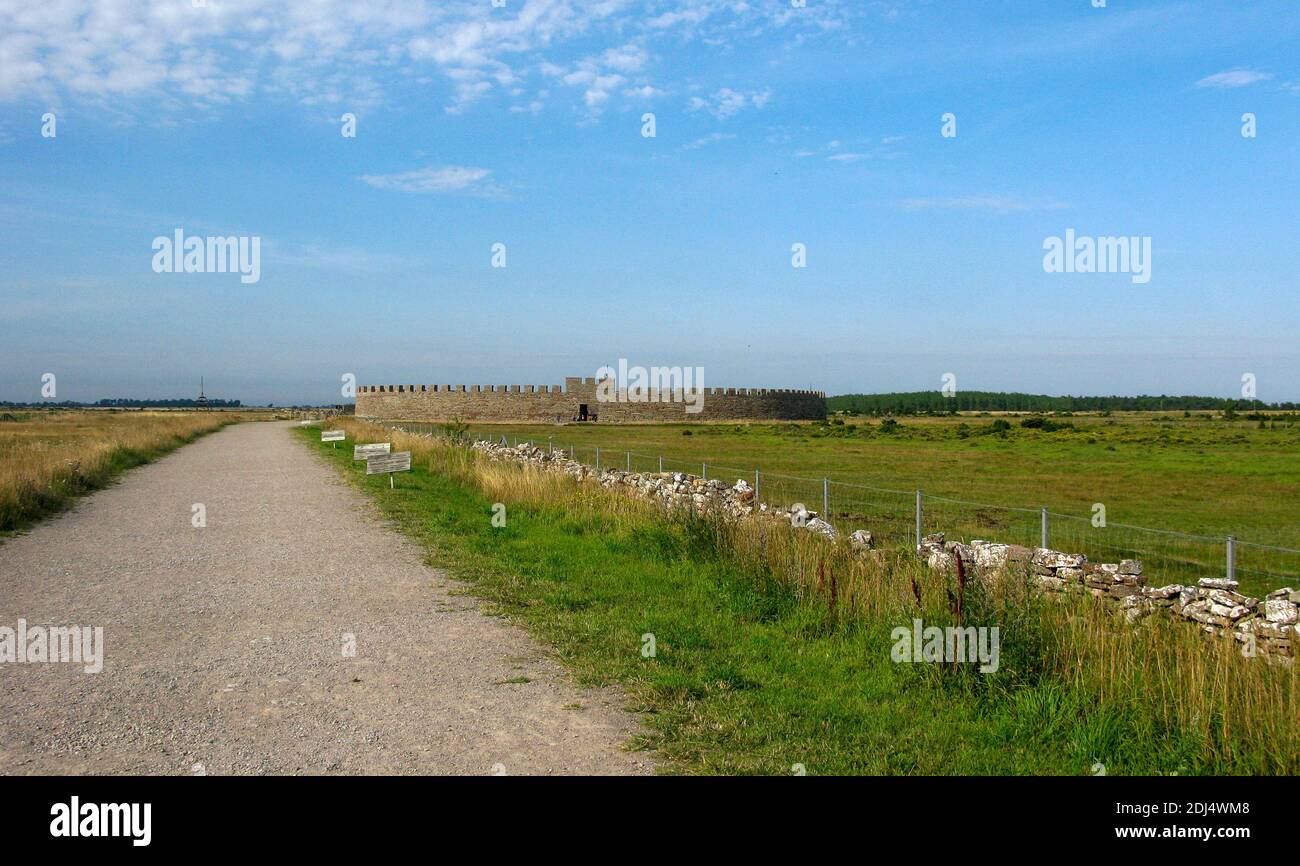 EKETORP Iron age fort in southeastern Öland Stock Photo - Alamy