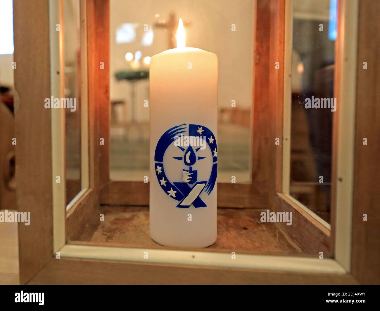 Catholic sign of peace hi-res stock photography and images - Alamy