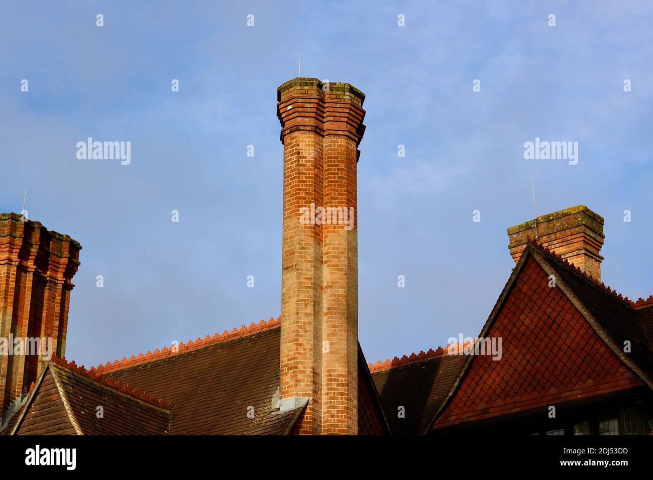 Ornate chimneys hi-res stock photography and images - Alamy