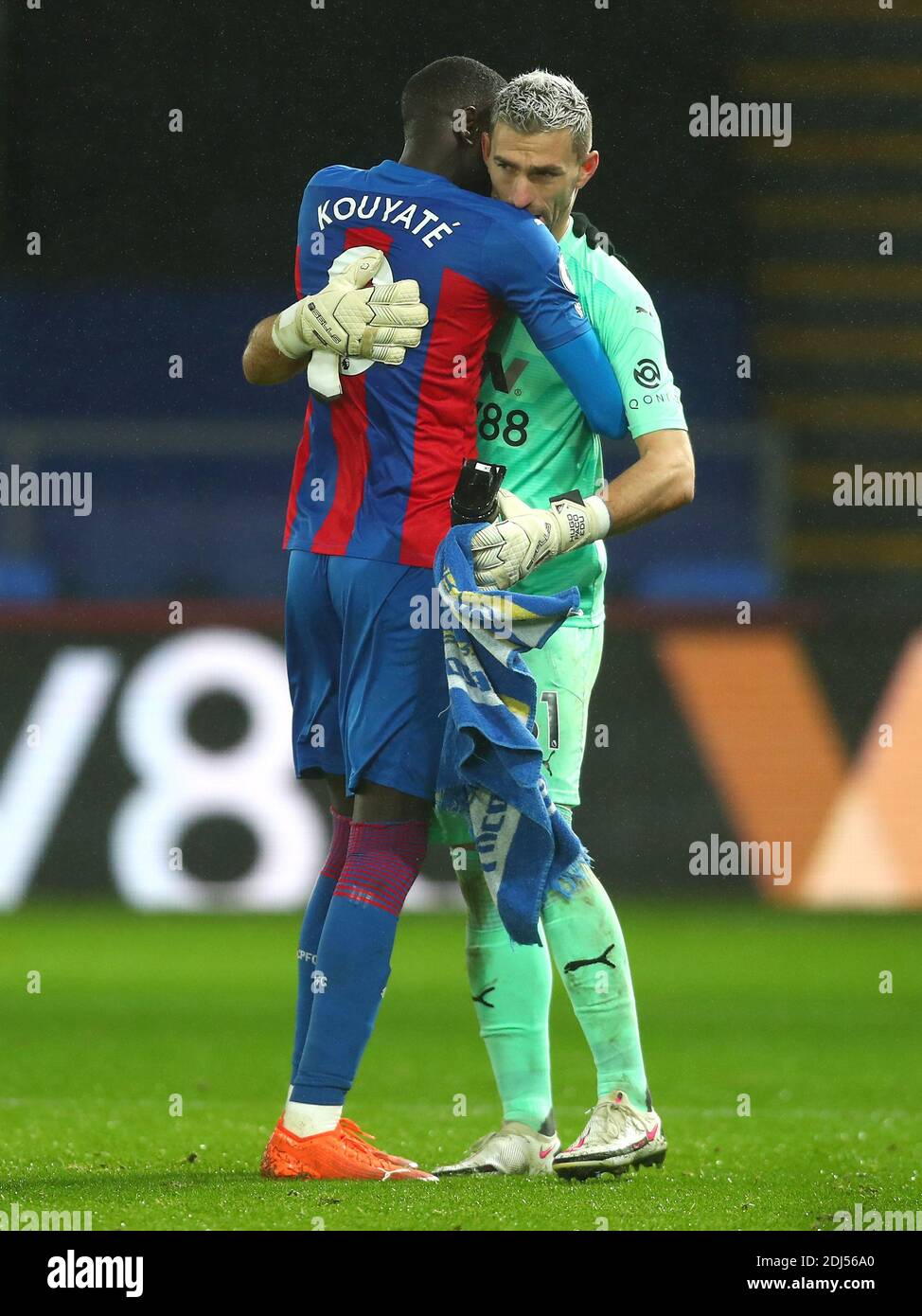 Crystal Palace's Cheikhou Kouyate (left) and goalkeeper Vicente Guaita ...