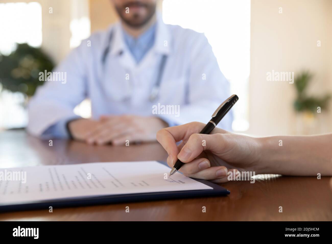 Hospital signature hi-res stock photography and images - Alamy