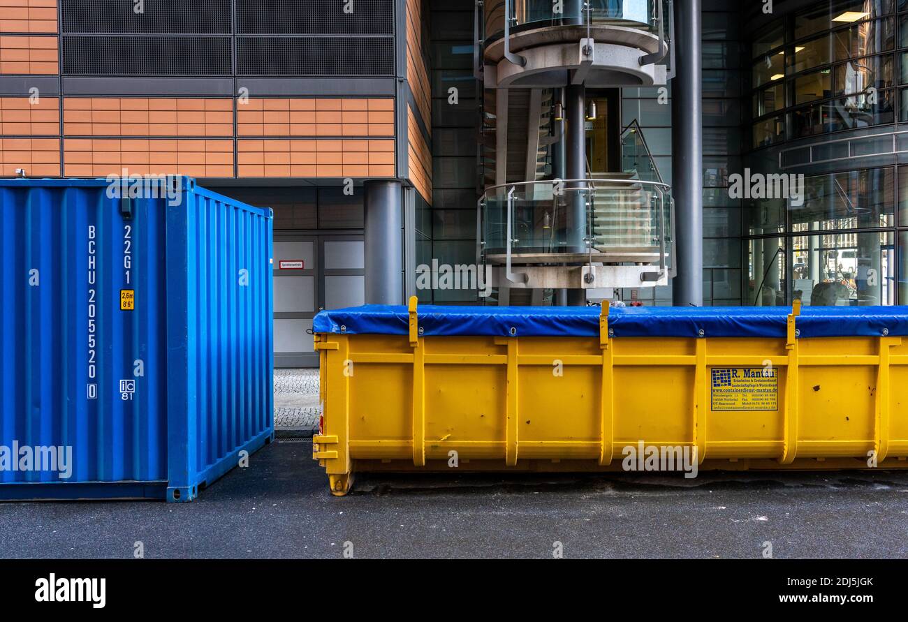 Containers At A Construction Site Stock Photo - Alamy