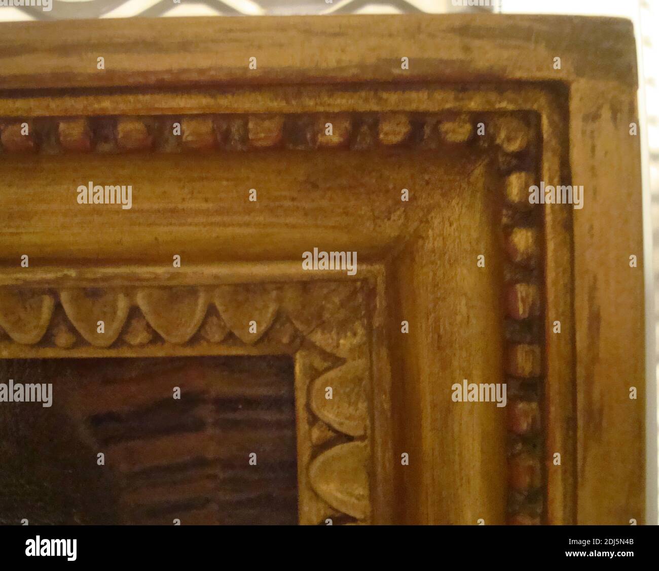 Neoclassical revival frame hi-res stock photography and images - Alamy