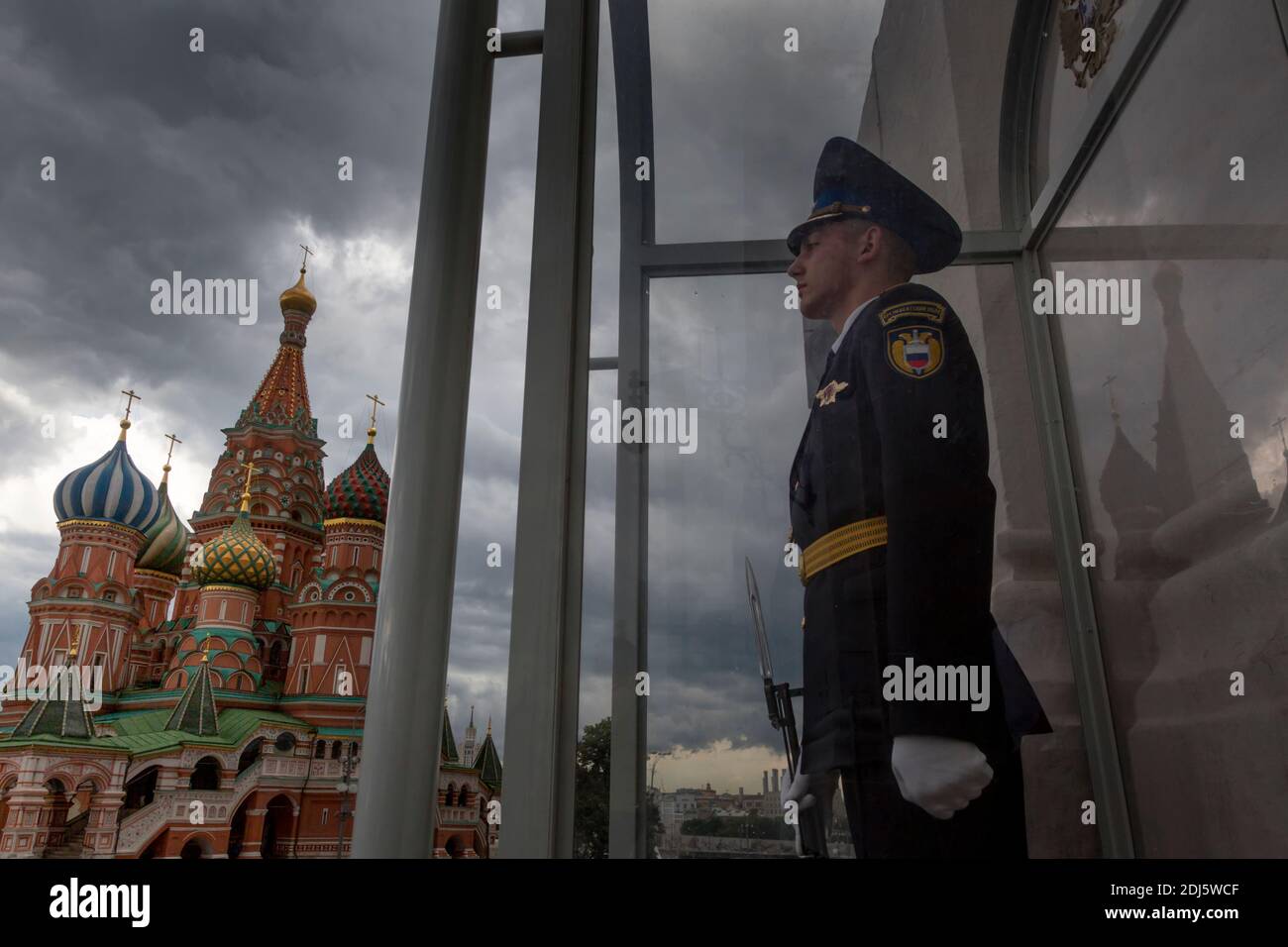 Spassky gate hi-res stock photography and images - Alamy