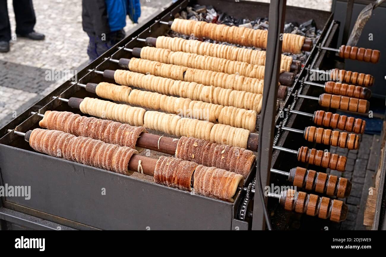 Trdelnik pastry bun hi-res stock photography and images - Alamy