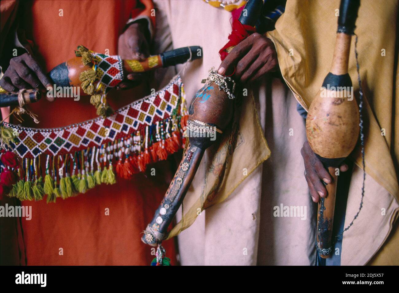 Pakistan ,Sindh ,Umarkot , snake charmer with murli Stock Photo - Alamy
