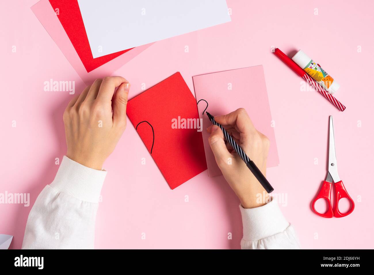 Step 2. DIY Valentine greeting card, instruction step by step Stock ...