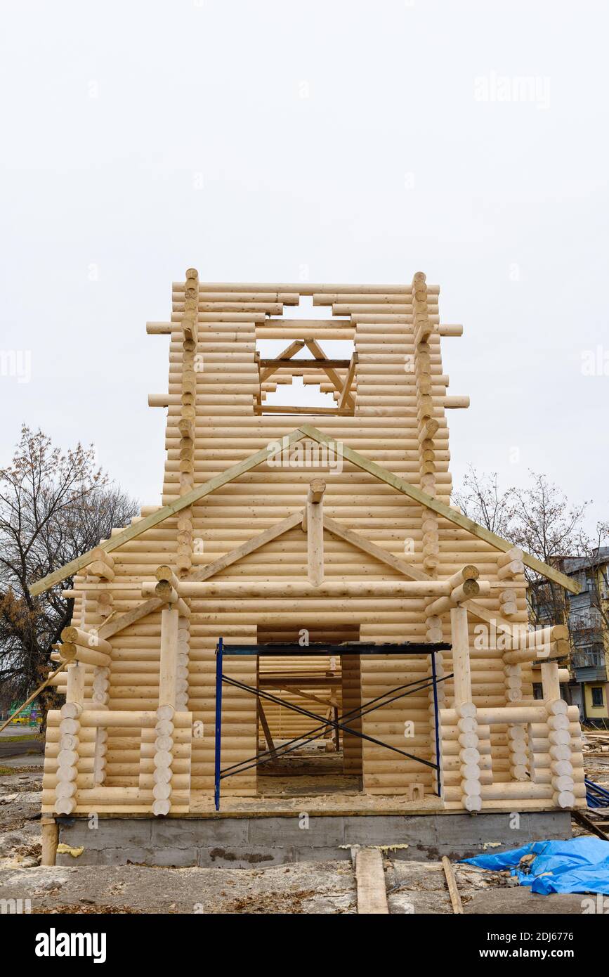 Traditional hand made timber roof hi-res stock photography and images ...