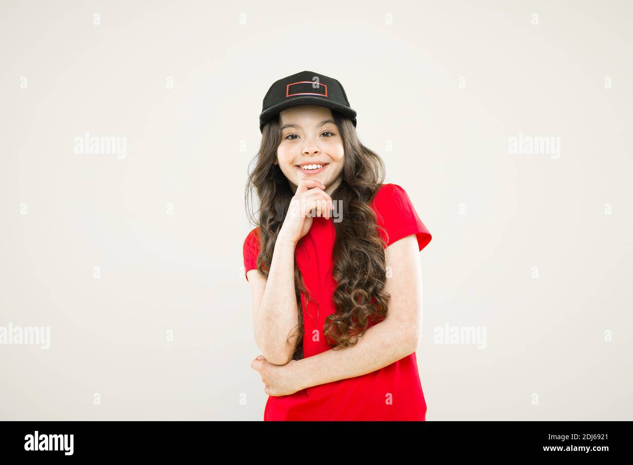 Girl wearing baseball cap hi-res stock photography and images - Alamy