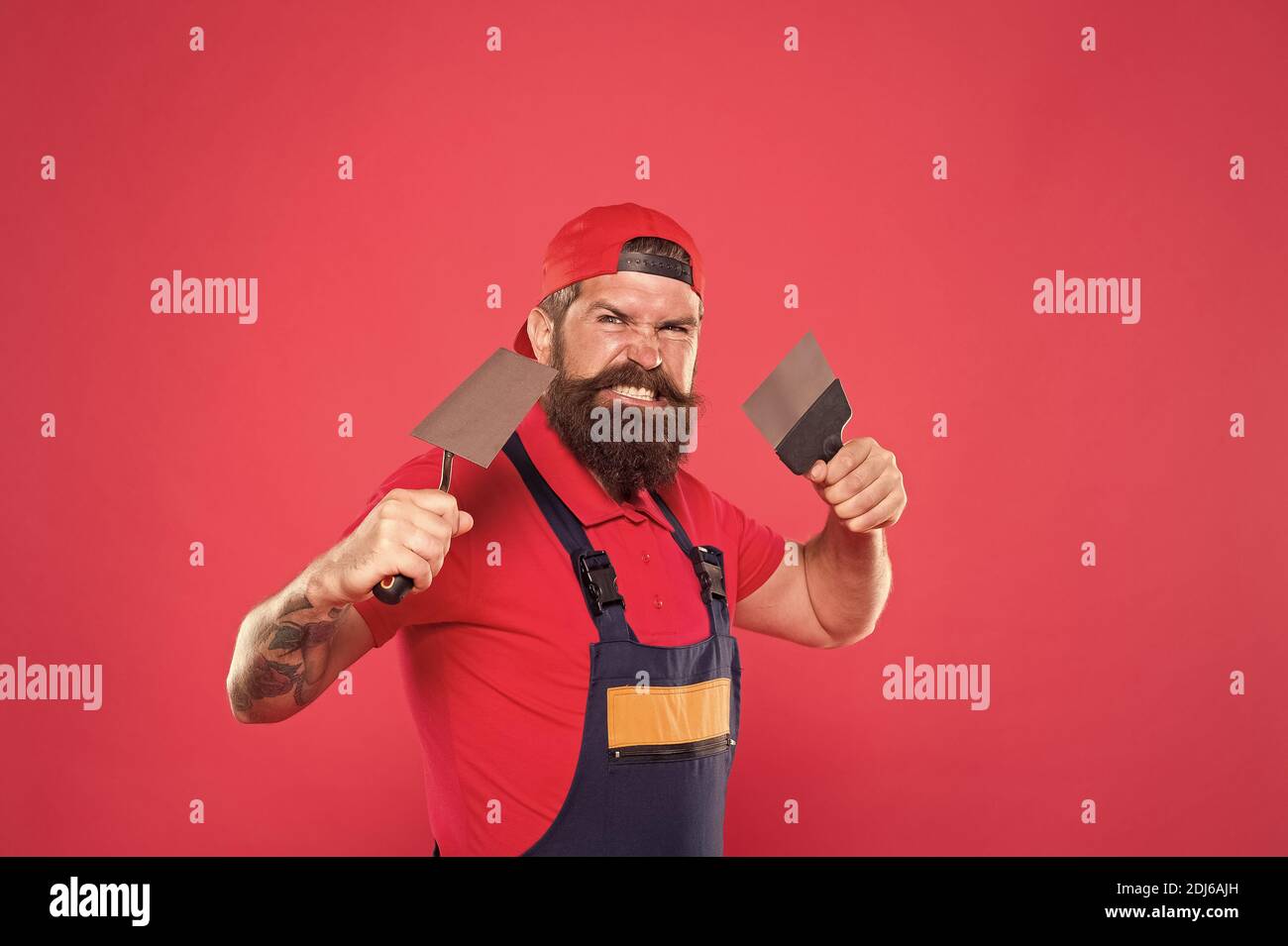 Professional plasterer. Skillful plasterer. Successful renovation ...