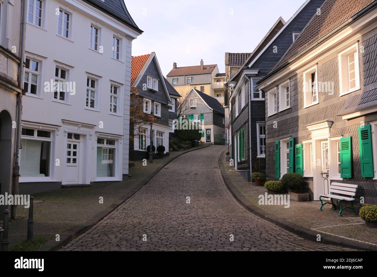 Impressionen aus der Historischen Altstadt von Gräfrath, einem ...