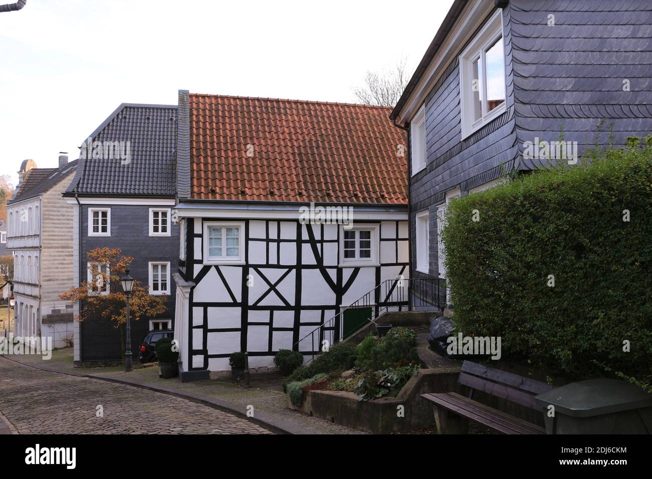 Impressionen aus der Historischen Altstadt von Gräfrath, einem ...