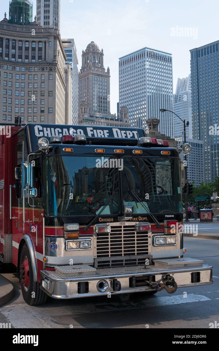 City of chicago fire truck hi-res stock photography and images - Alamy