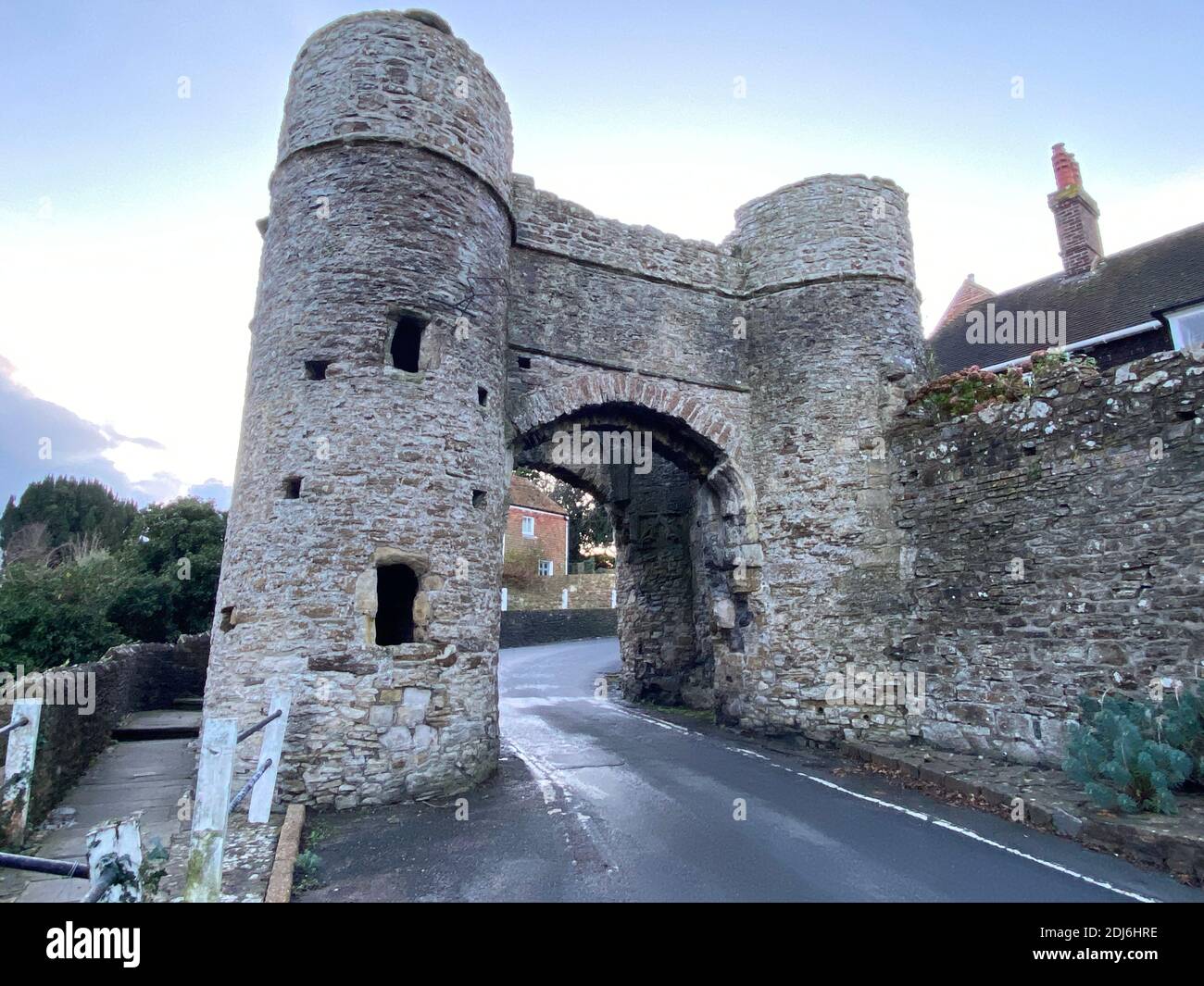 Landgate tower rye hi-res stock photography and images - Alamy