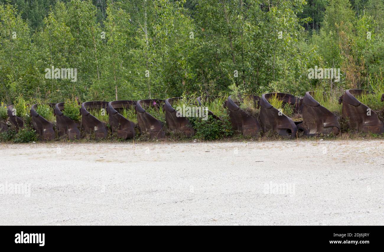 Dredge 4 Being Rebuilt By Canadian Government Picture of Dredge Buckets ...