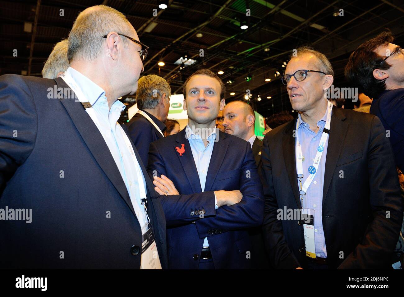 Emmanuel Macron visite le Salon Viva Technology au Salon des ...