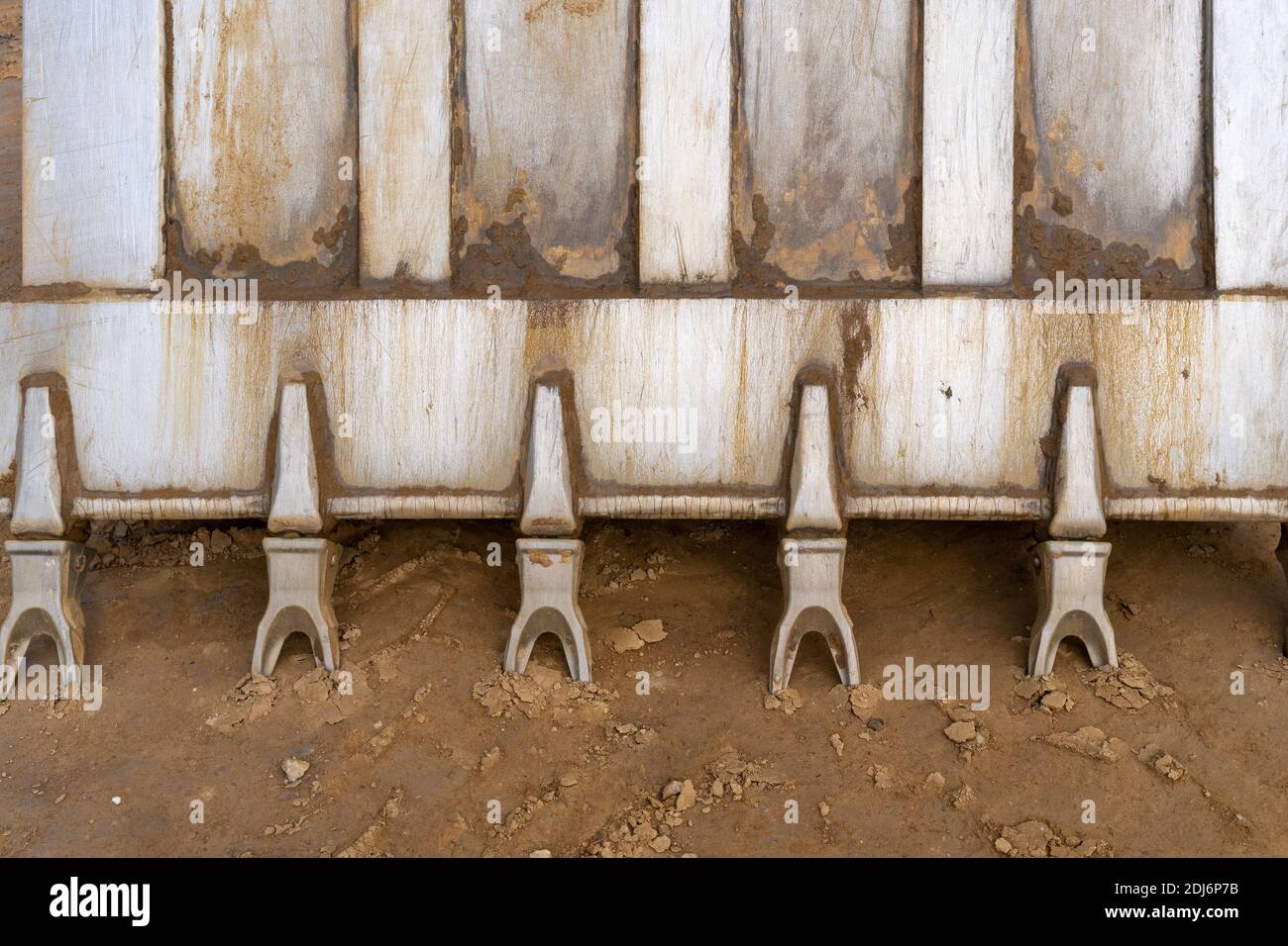 Bucket tines hi-res stock photography and images - Alamy