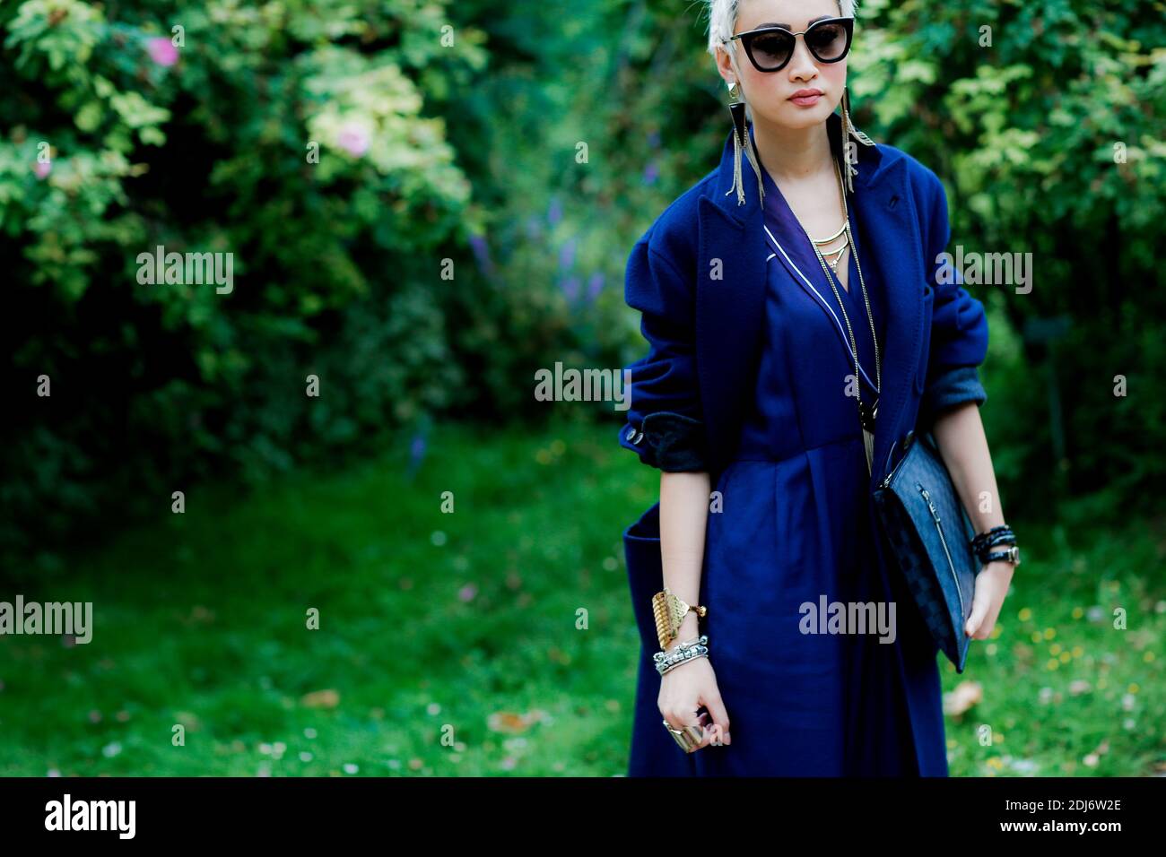 Street style, Esther Quek arriving at Ulyana Sergeenko Fall-Winter 2016 ...
